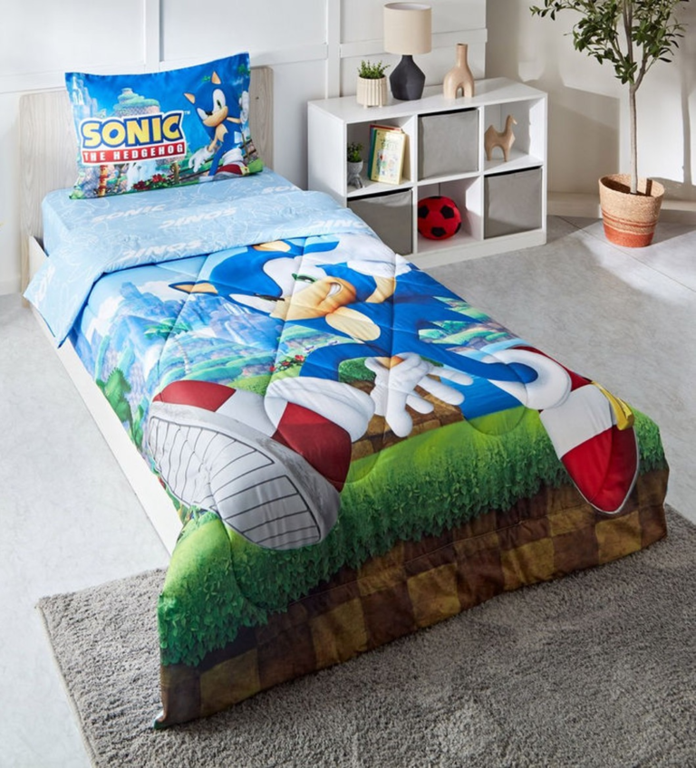 Sonic the Hedgehog Bed Sheets, Pillows and Home Accessories Now ...